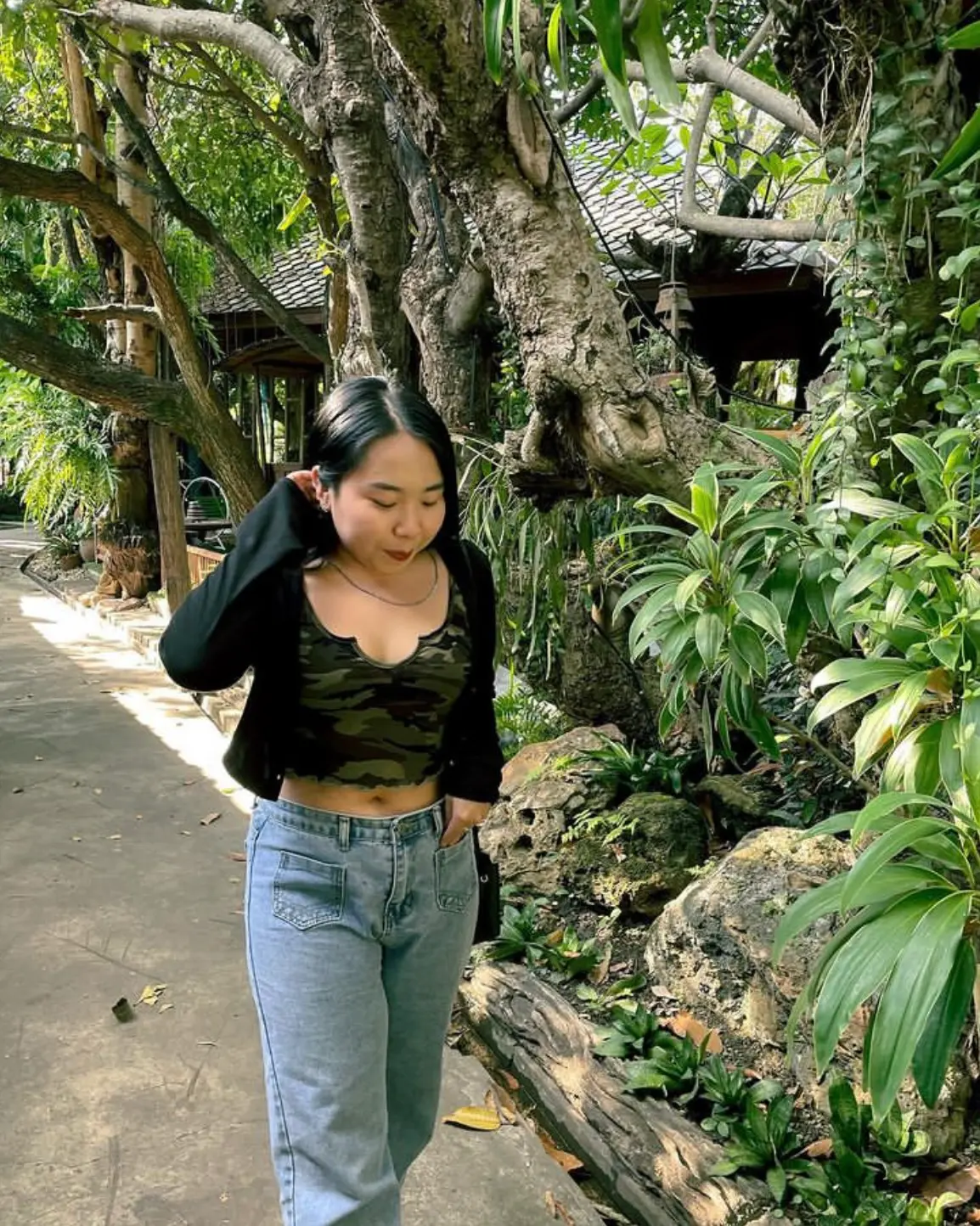 แต่งตัวง่ายๆ สไตล์ “สาวล่ำ” | แกลเลอรีที่โพสต์โดย Tha.naja | Lemon8