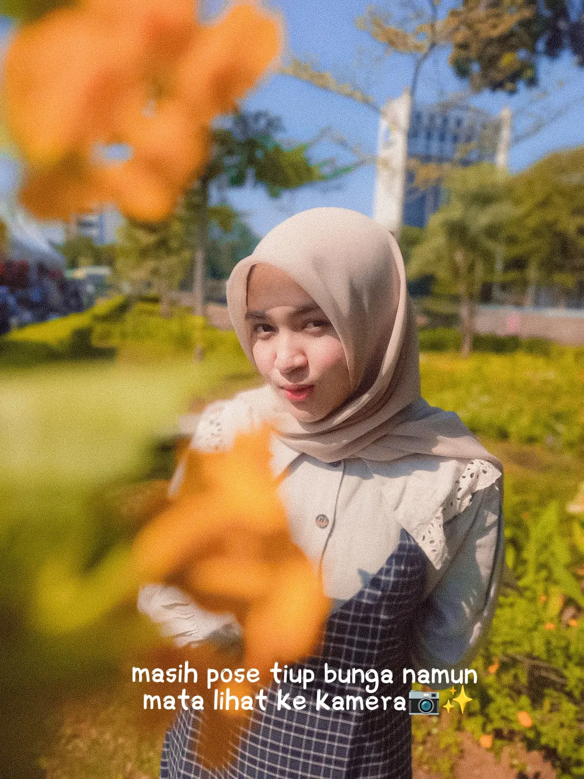 pose ala ala selebgram hits | Galeri diposting oleh Miasonia | Lemon8