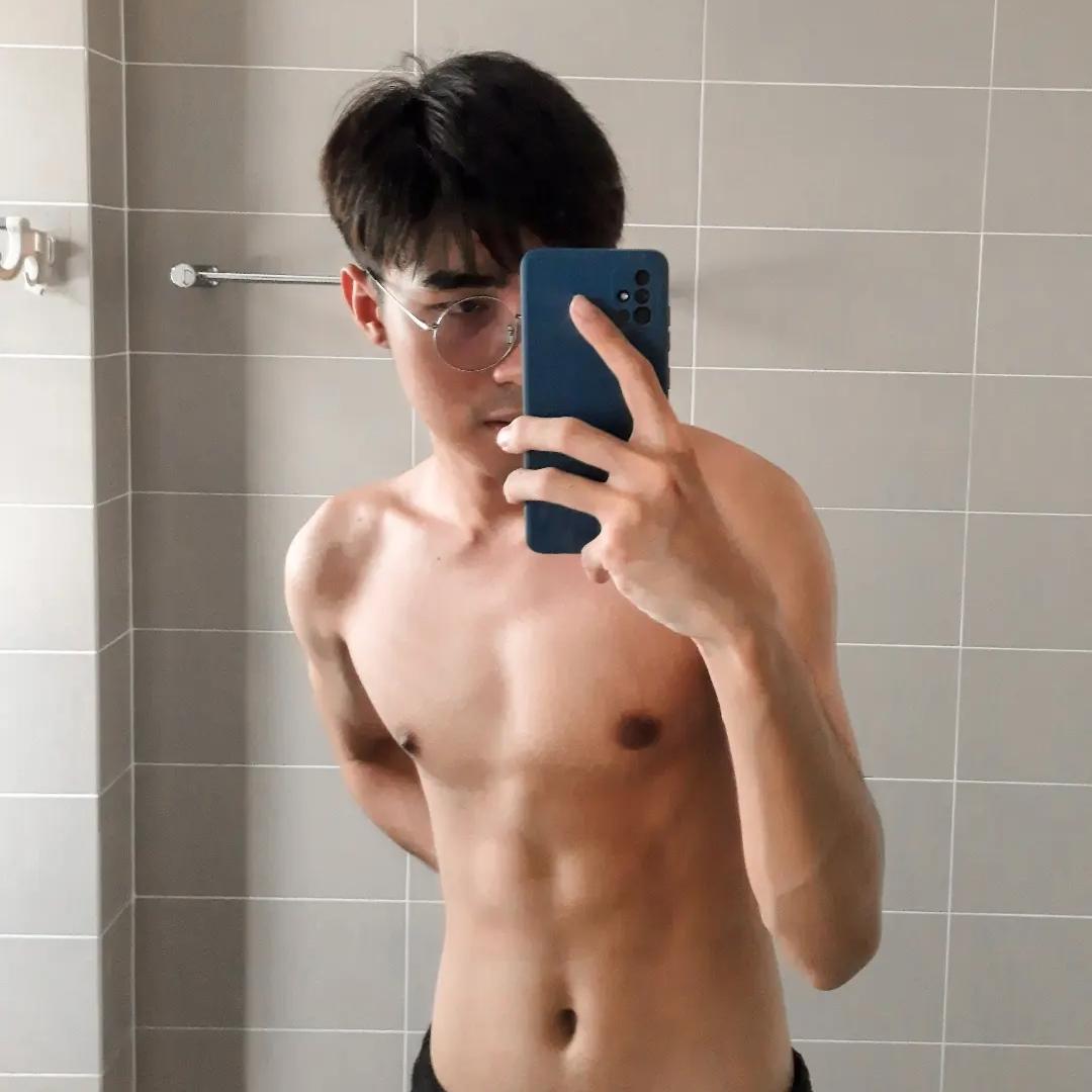 Siarkan Kamlangphom|Lemon8