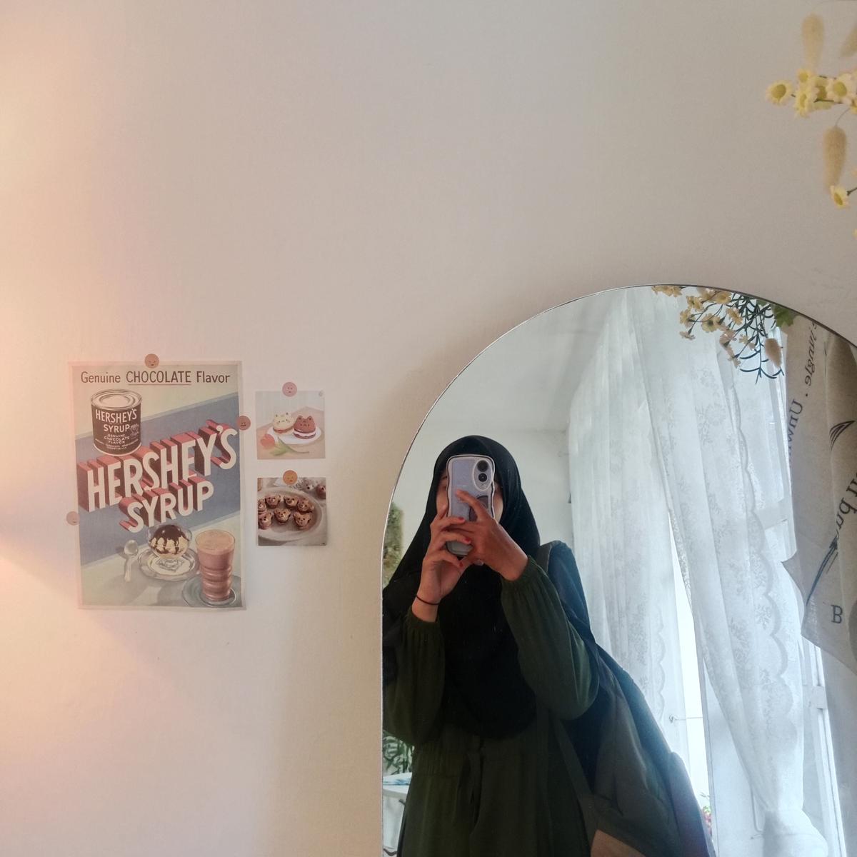 Posting Ellen|Lemon8