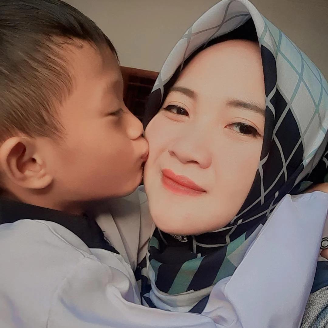 โพสต์ ของ Nouna Riswa|Lemon8