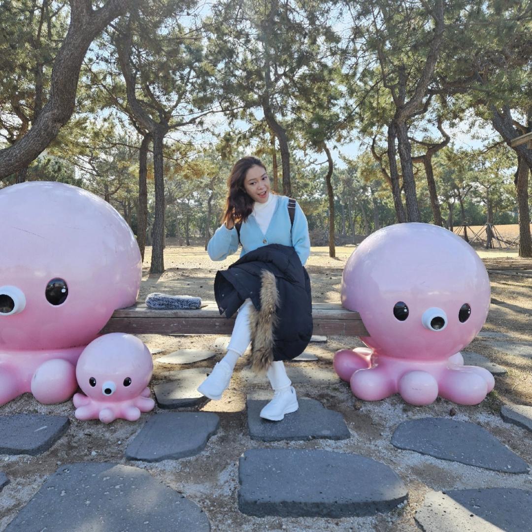 Posting Cheeta Moon|Lemon8