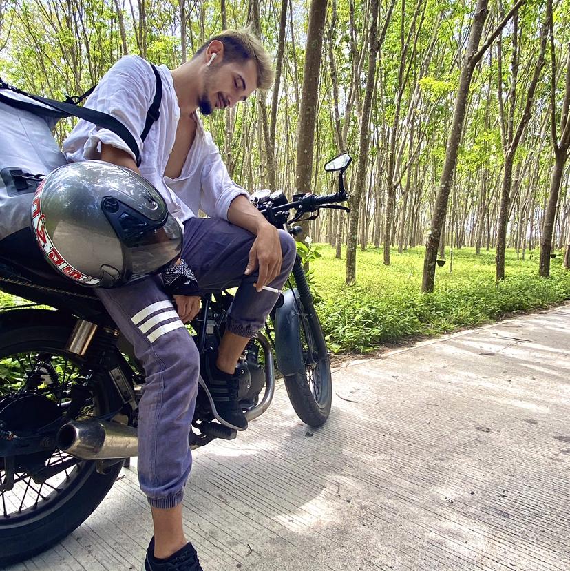 โพสต์ ของ im Mick|Lemon8