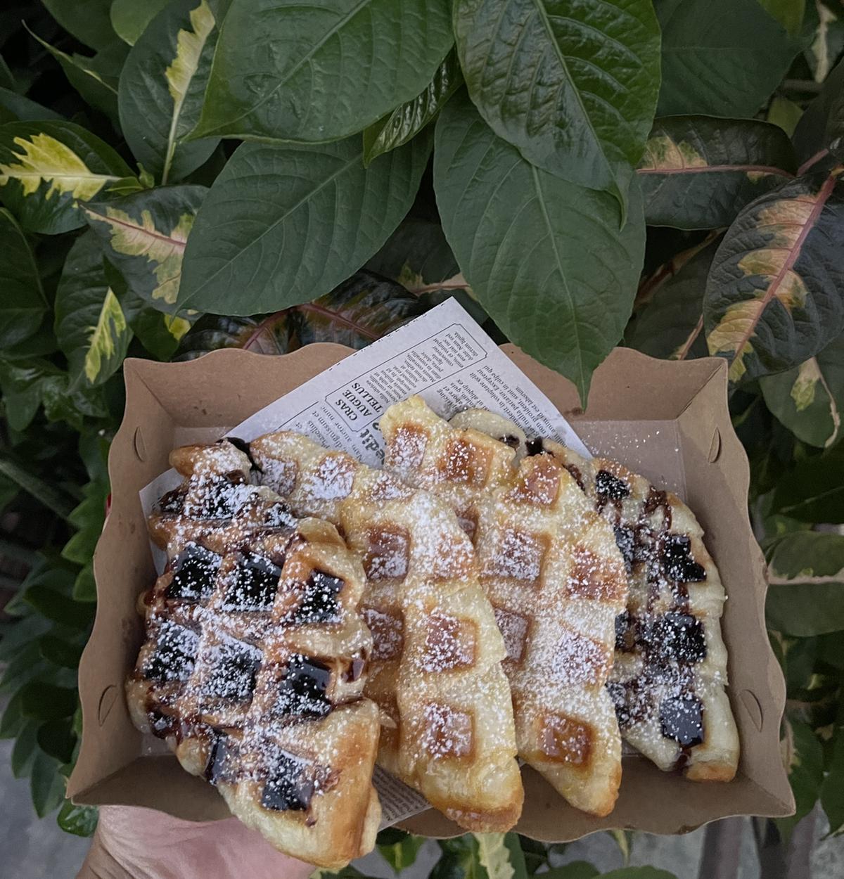 โพสต์ ของ Croffle saturn |Lemon8