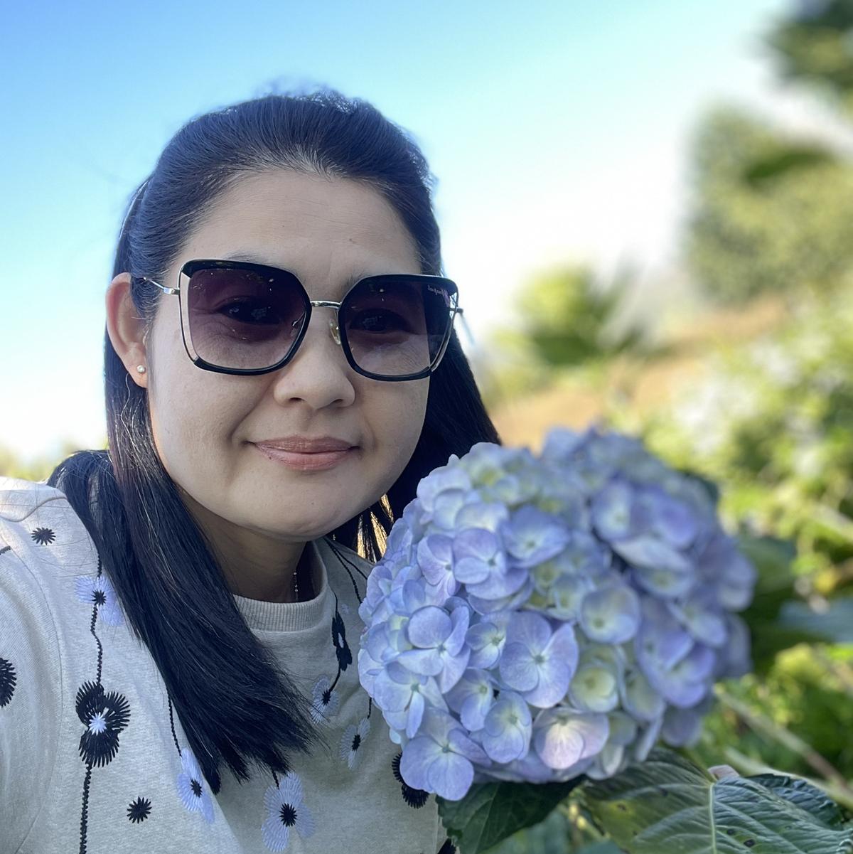 โพสต์ ของ Porche Peach Pr|Lemon8