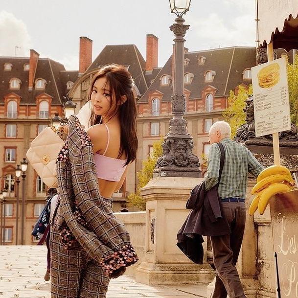 โพสต์ ของ JENNIE |Lemon8