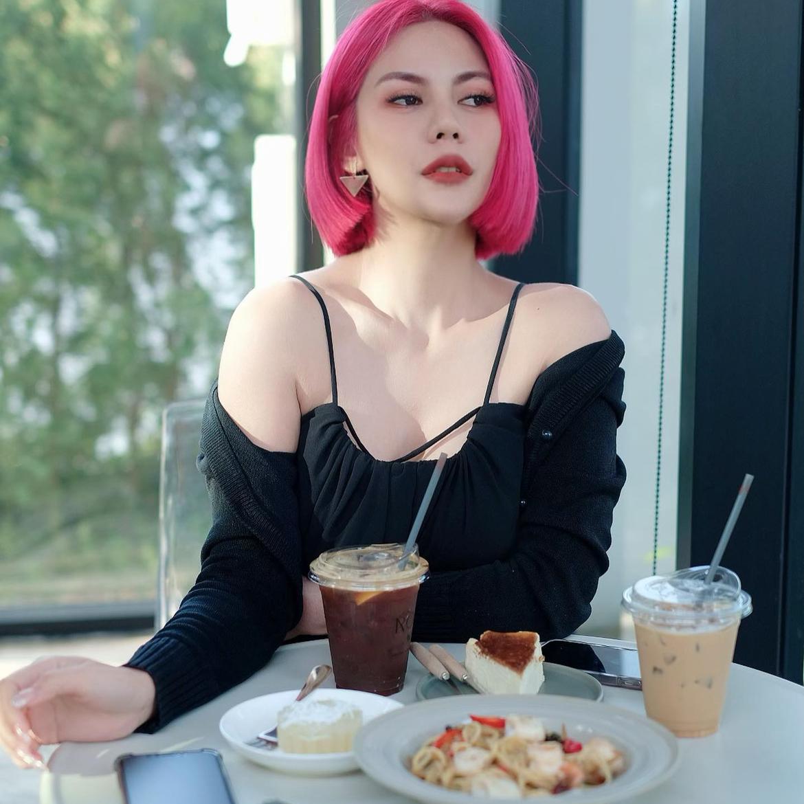 โพสต์ ของ ℕ 𝕔 🐰19|Lemon8