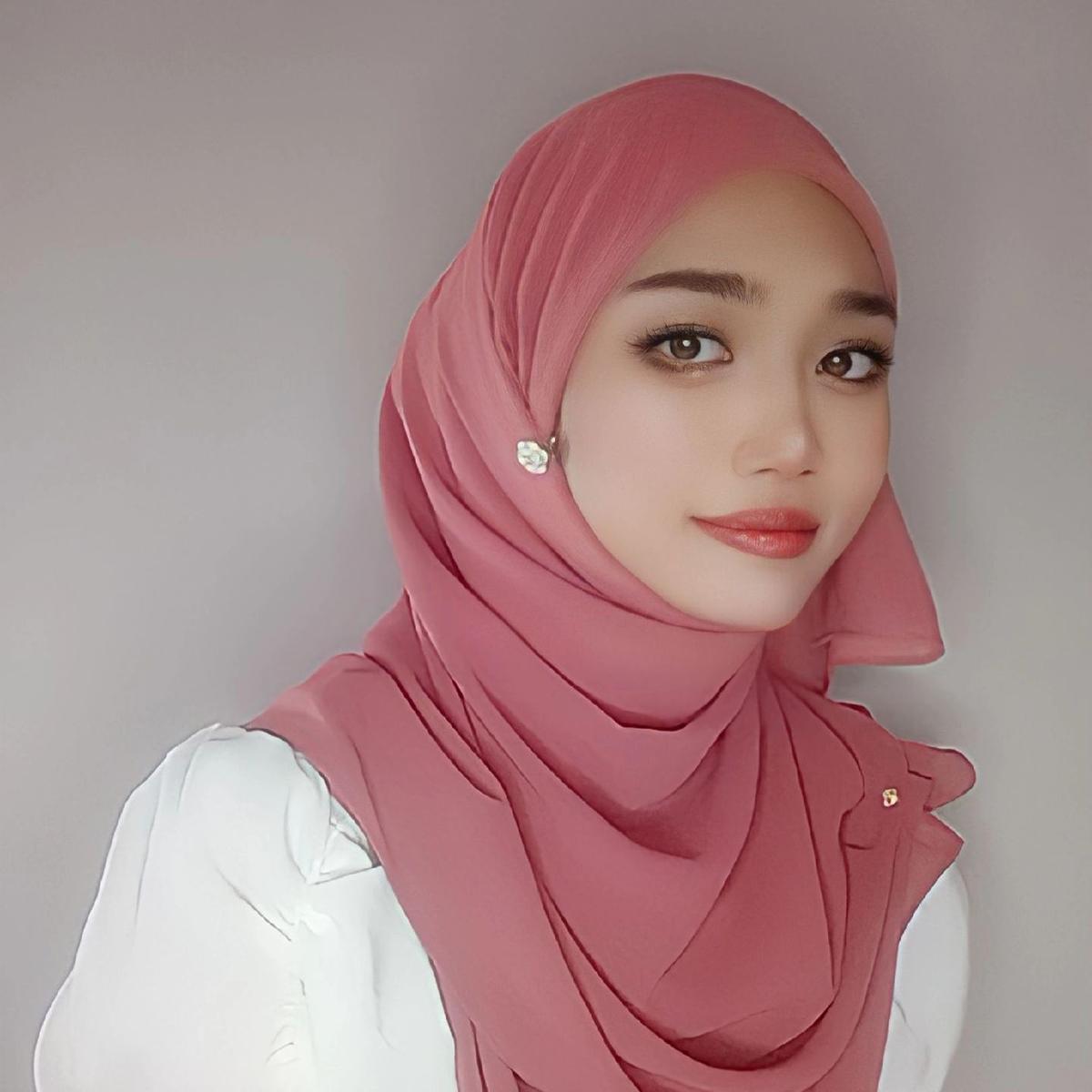 Posting Miss Eyra|Lemon8