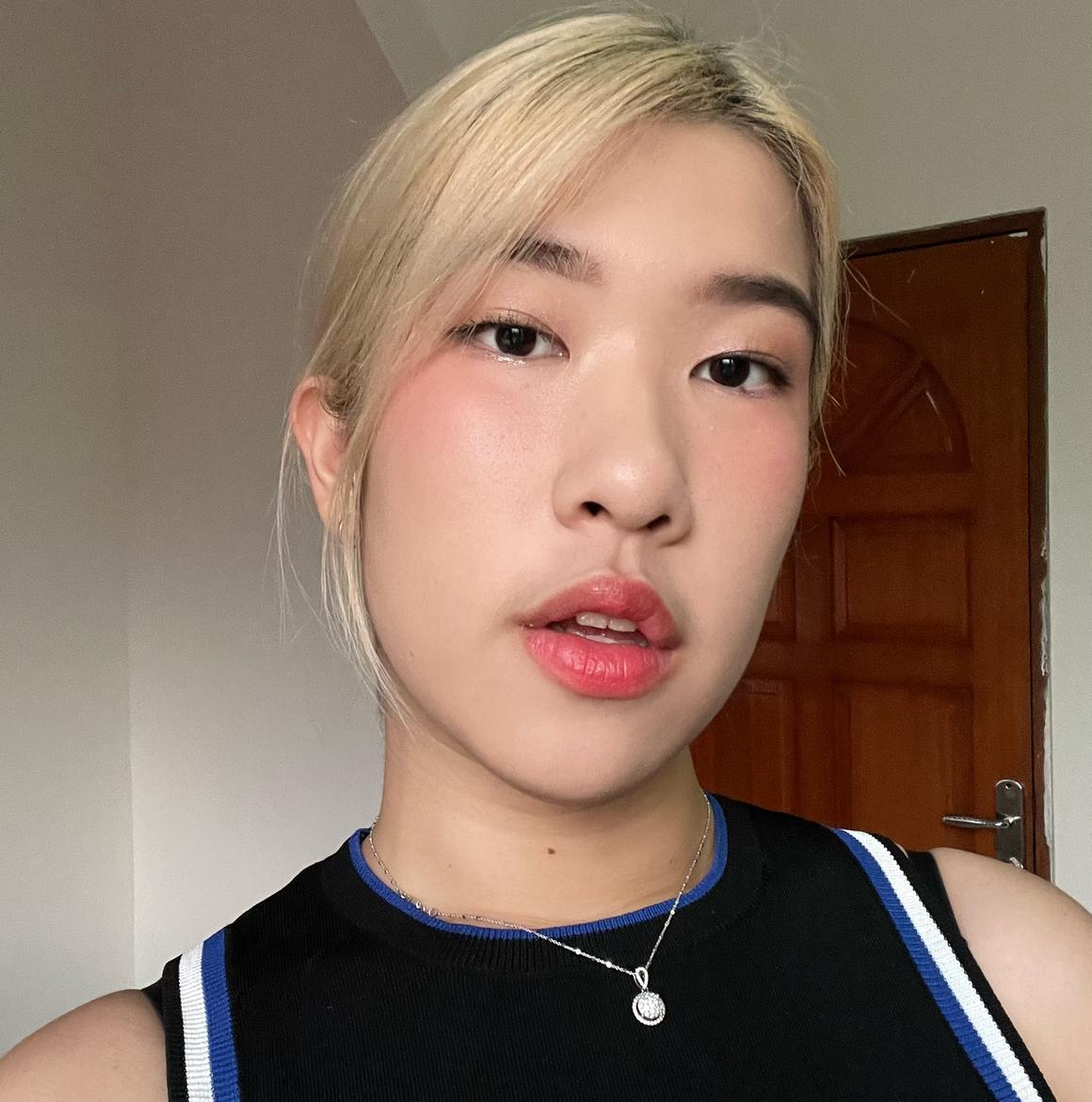 Posting Audrey Clarissa|Lemon8