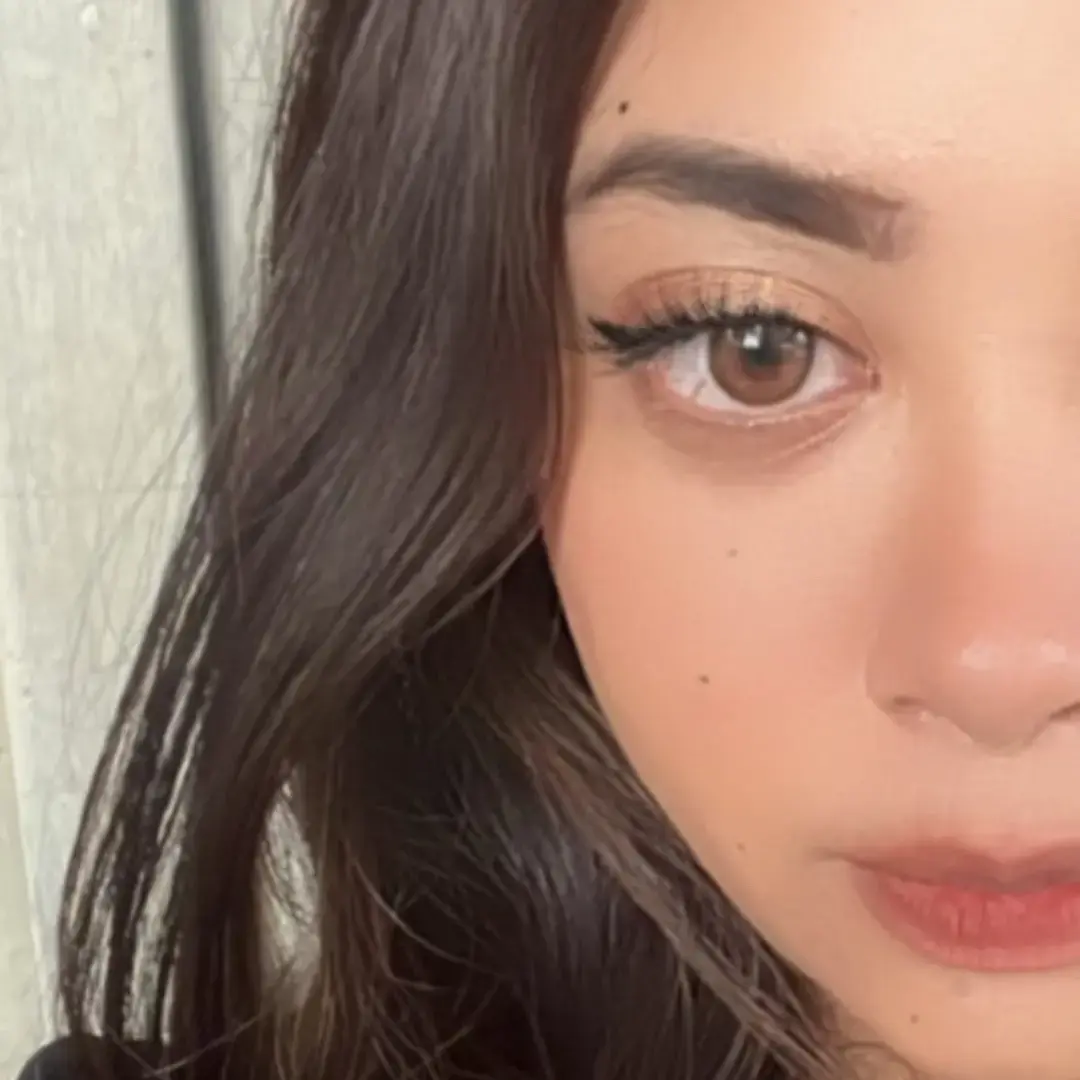 Posting Love, Ana|Lemon8