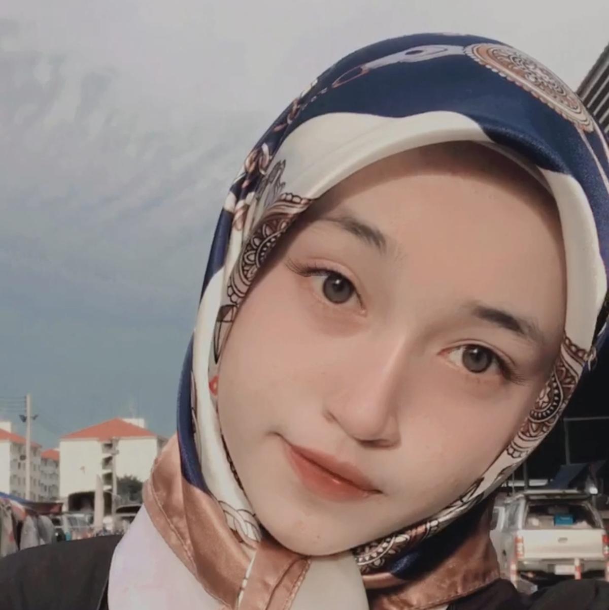 โพสต์ ของ Amina Mong|Lemon8