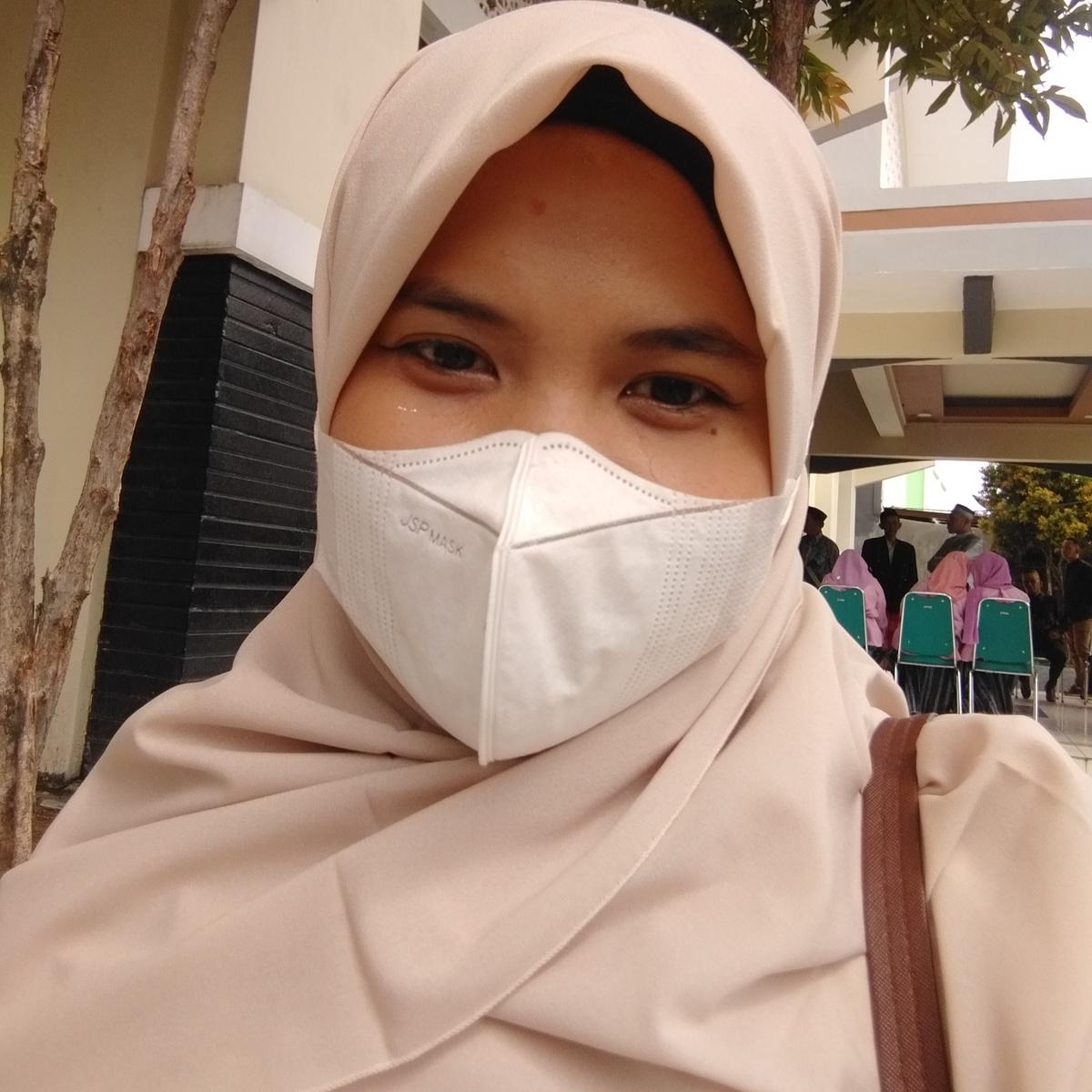 Posting Fathiyah N.|Lemon8