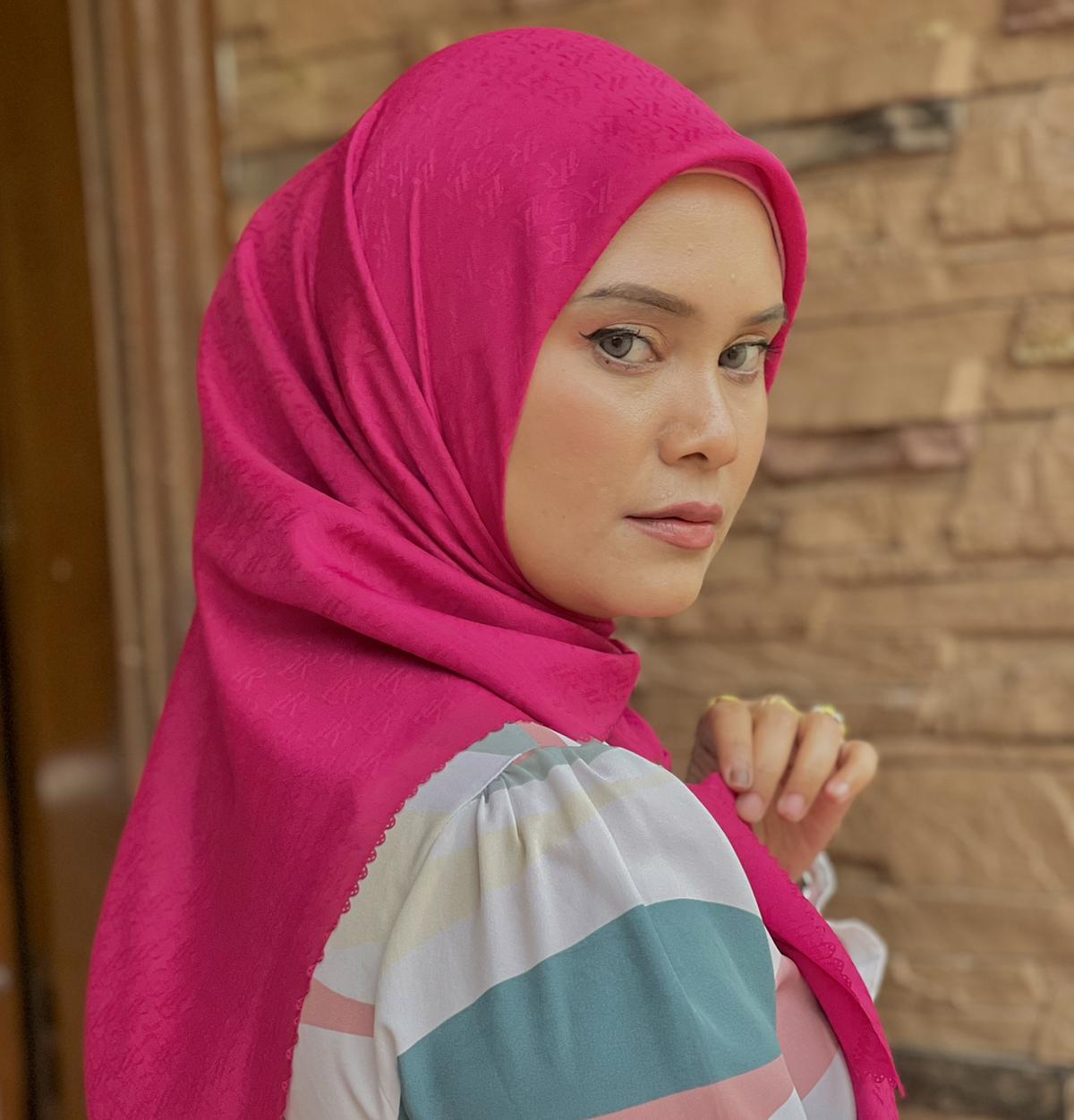 Posting Kak Ayu Rock|Lemon8