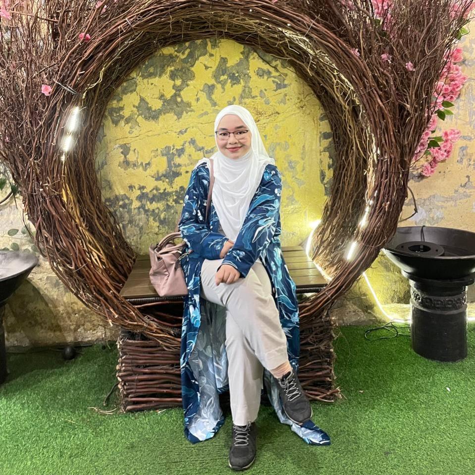 Siarkan Eleena Yasmin|Lemon8