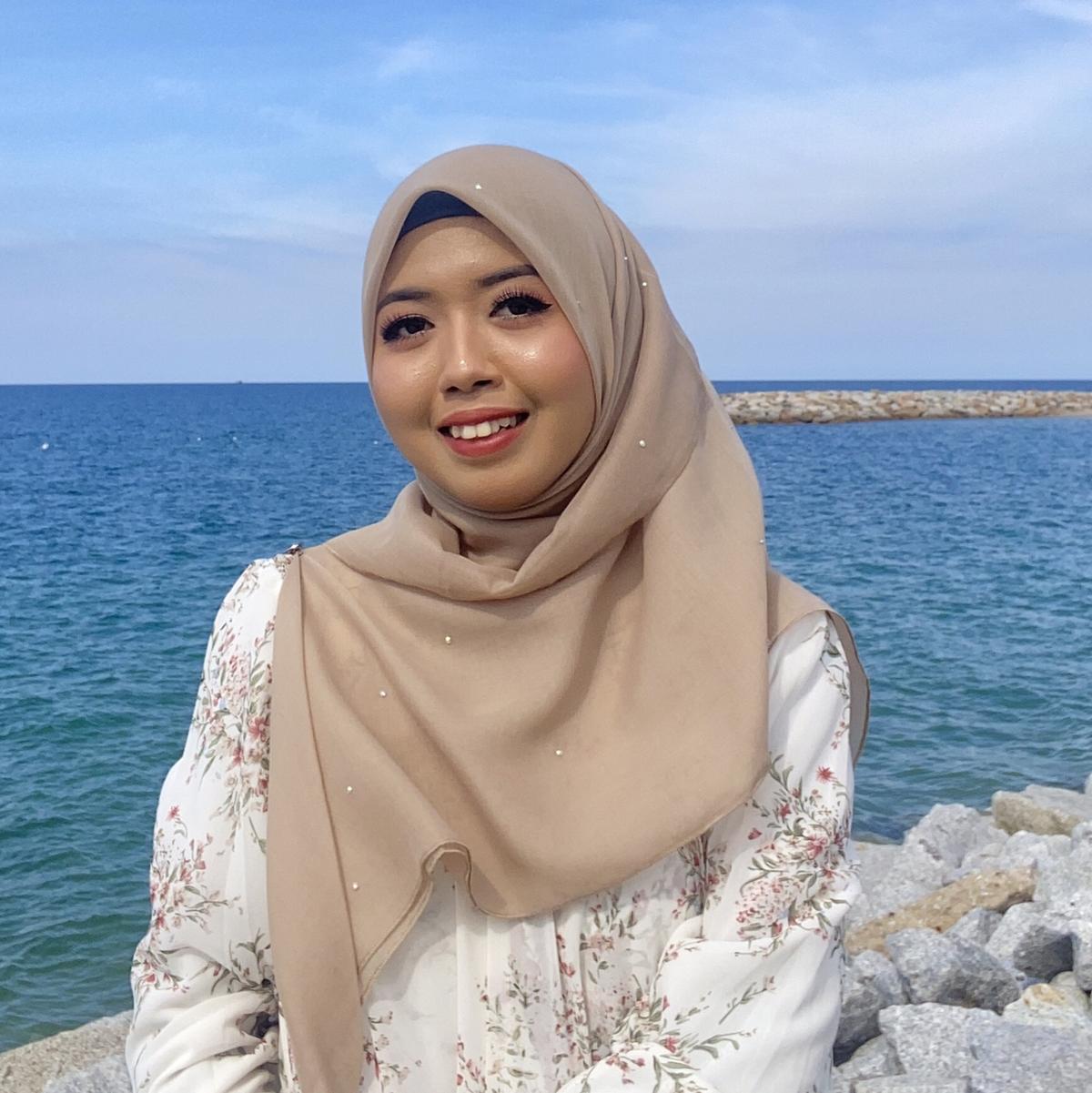 Posting Lizzy izzaty|Lemon8