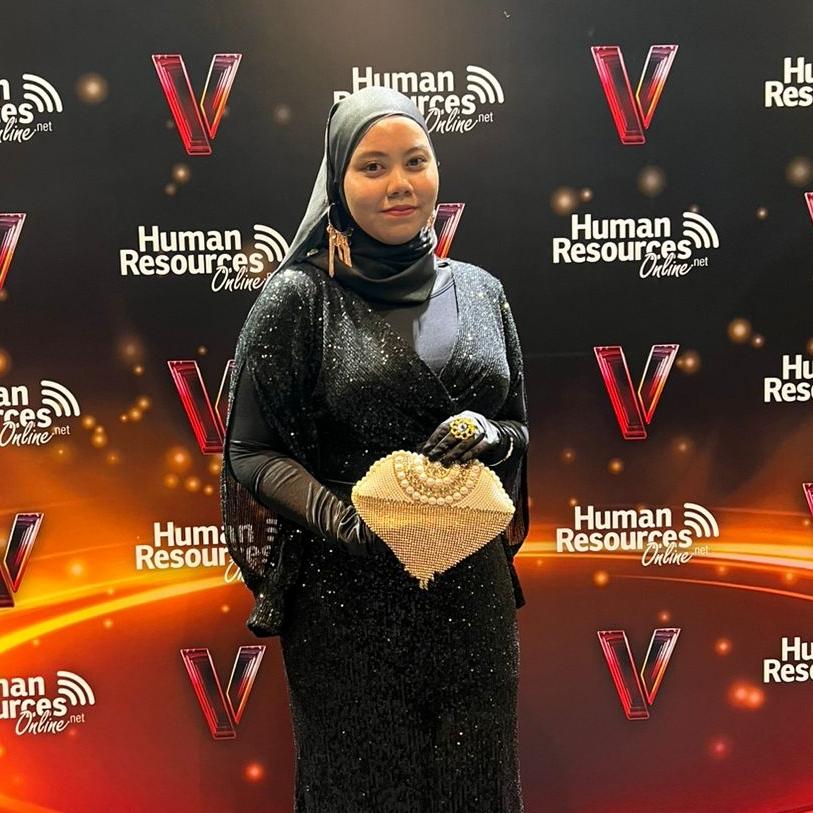 Posting Erin Eliena|Lemon8