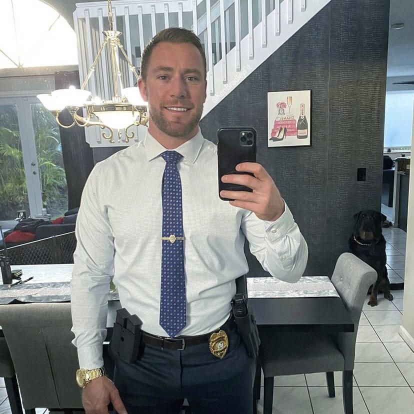 โพสต์ ของ Michael Hoss|Lemon8