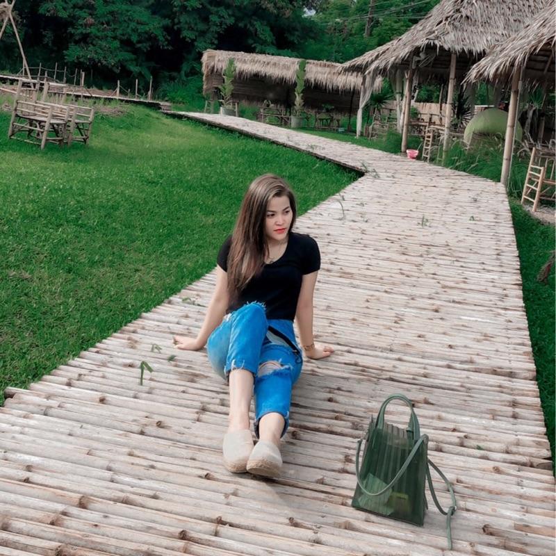 โพสต์ ของ HoneyMoon Be Bee|Lemon8