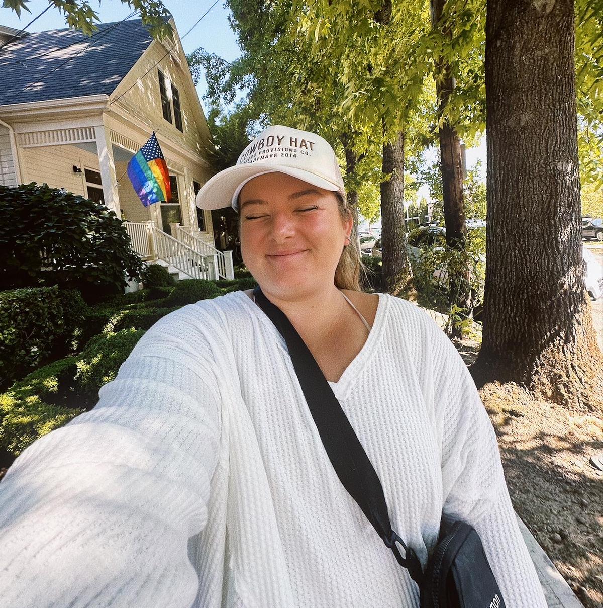 Posting Emily Myers|Lemon8