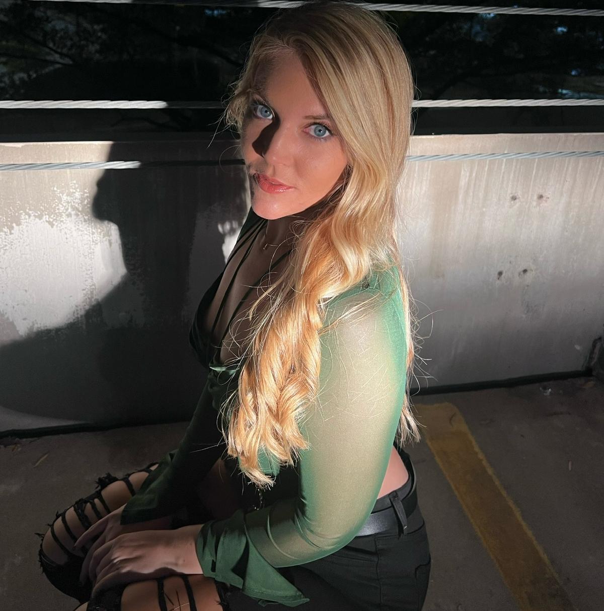 โพสต์ ของ Laura Stone|Lemon8