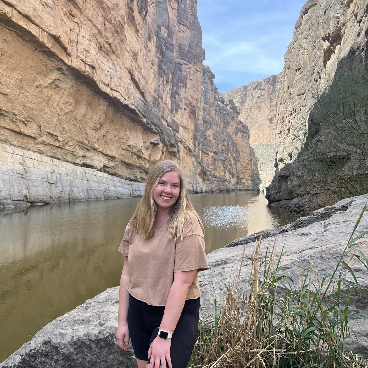 Siarkan Megan Baker|Lemon8