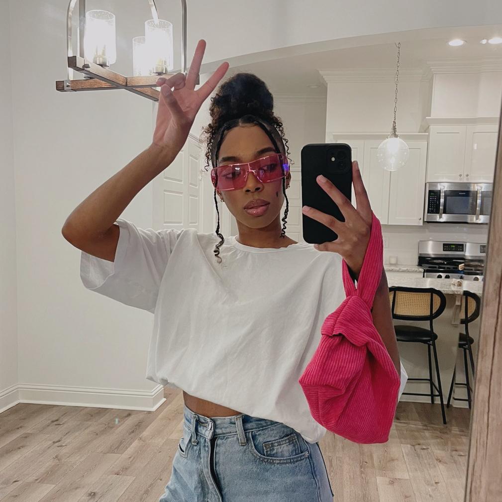 โพสต์ ของ Desi Lynn ♡|Lemon8