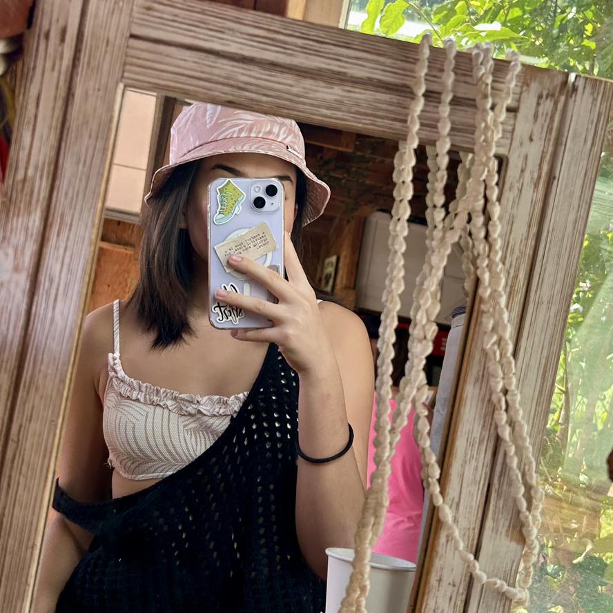 โพสต์ ของ ava