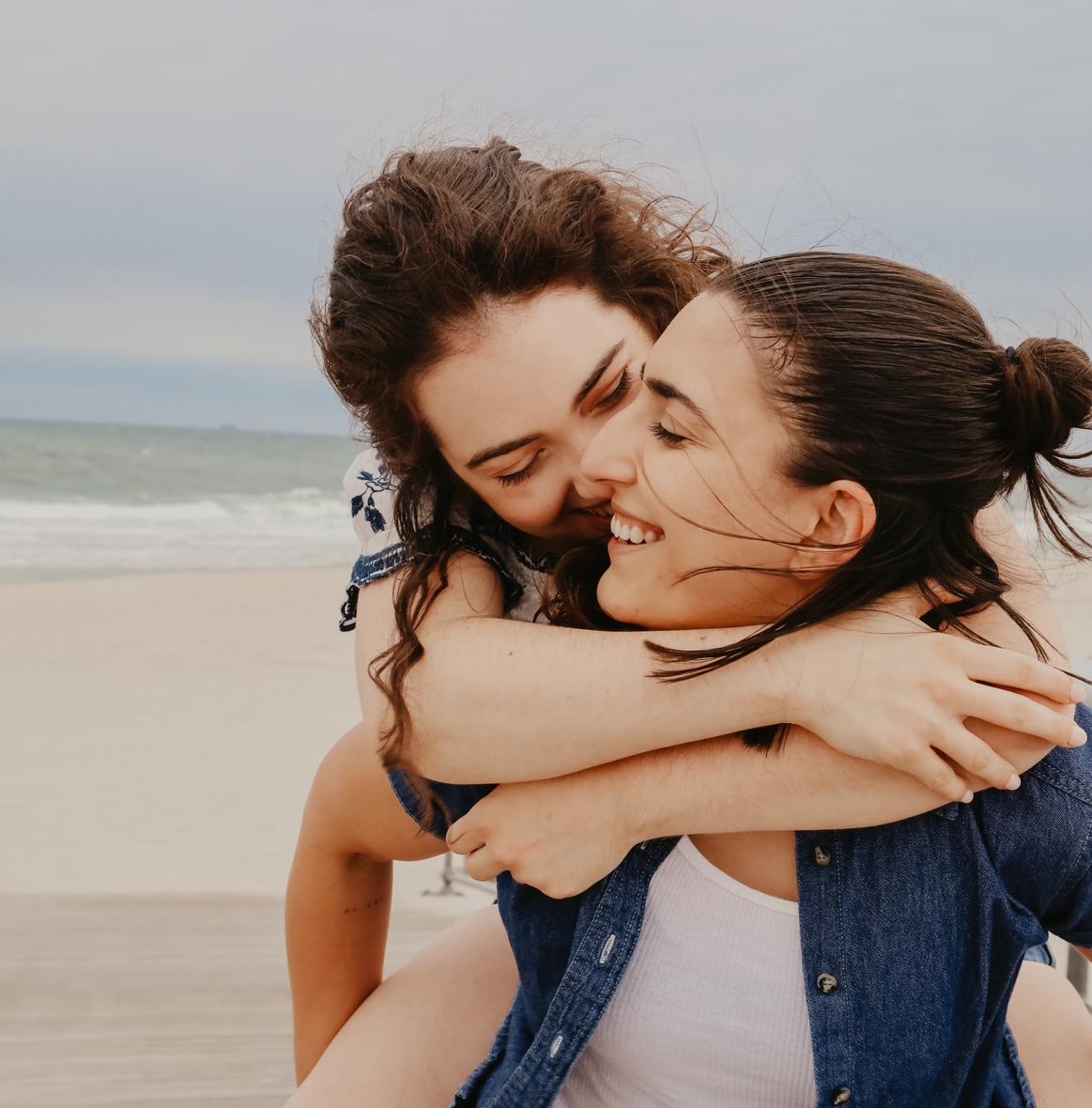 โพสต์ ของ Al & Michaela|Lemon8