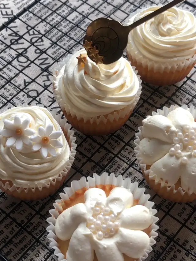 cupcake🧁🧁🧁 | บทความที่โพสต์โดย 𝓞𝓷𝓵𝔂𝓜𝓲𝓷𝓽𝓷𝔂🌸 | Lemon8