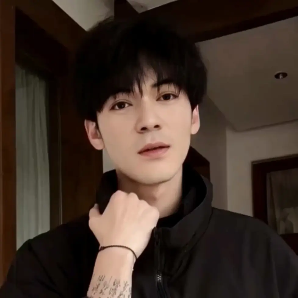 โพสต์ ของ Ryan Lee Hom|Lemon8