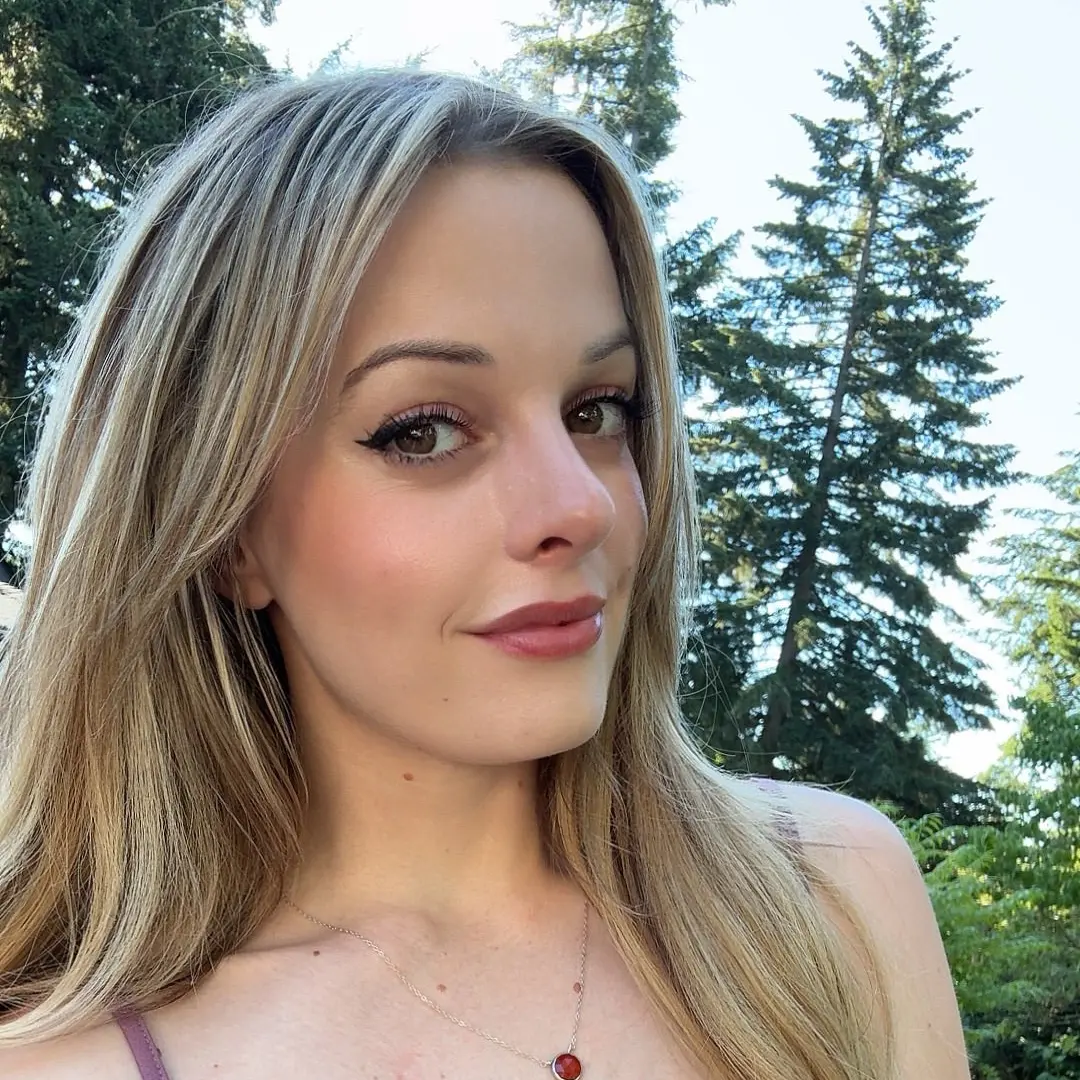 โพสต์ ของ Bella kelly|Lemon8