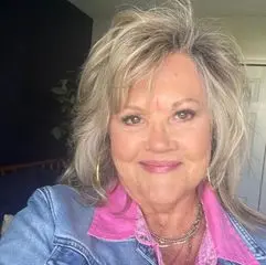 โพสต์ ของ Deborah Davis|Lemon8