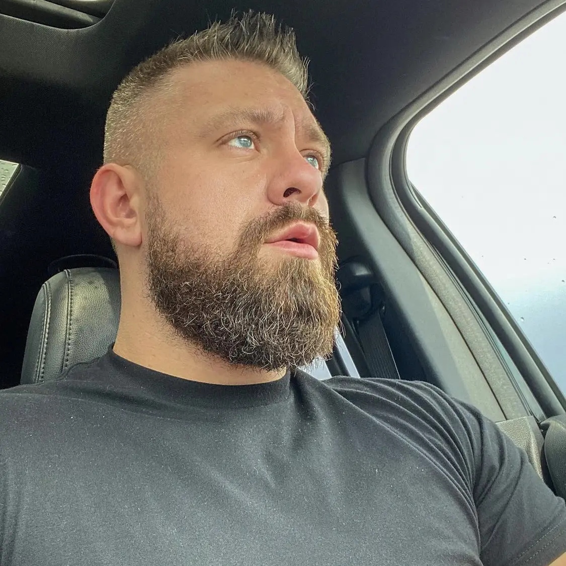 โพสต์ ของ Dylan thomas|Lemon8